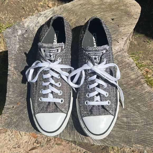 Converse | Shoes | Womens Converse Chuck Taylor Low Top Sneakers Size 8 ...